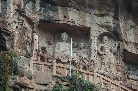 邛崃石窟之石笋山绝壁上的千年佛国 界面新闻