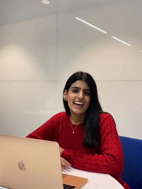 Video Zoha Khan On Linkedin Zoha Khan Msc Digital Marketing Strategy 5 Takeaways