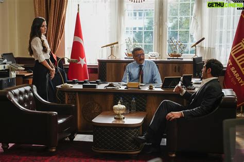 Cem Davran Wiki Biography Age Gallery Spouse And More