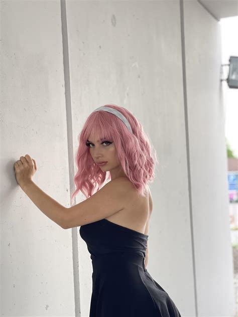 Im Izzy Nice To Meet You🥰 Scrolller