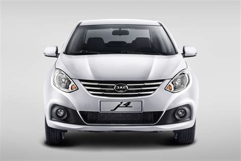 Galería De Fotos Del Jac J4 Autodato