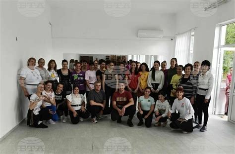 Нов танцов състав има в павелбанското село Долно Сахране Утро