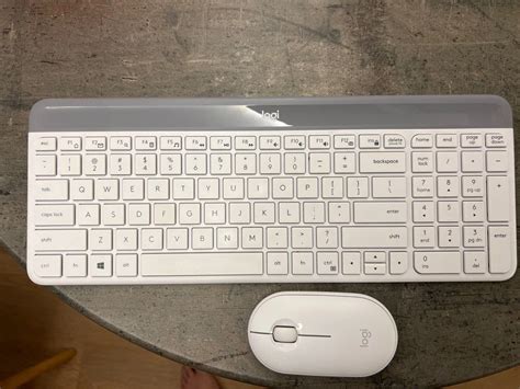 Logitech Keyboard K470 And Mouse Computers Tech Parts Accessories Computer Keyboard On