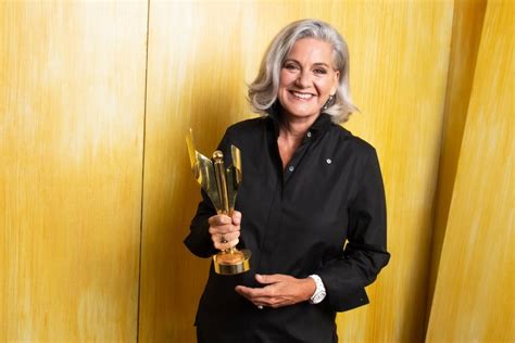 Canadian Ctv News Anchor Lisa Laflammes Gray Hair Resonates With Women