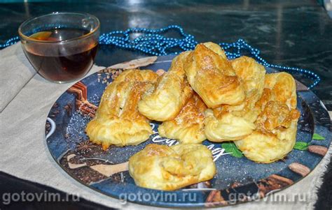 Заварные пирожные с вареной сгущенкой. Рецепт с фото
