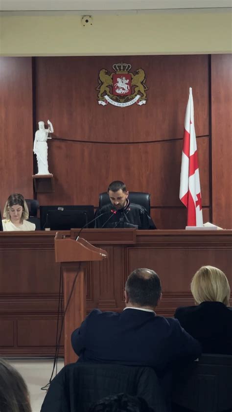 Publika ⭕ ნეტგაზეთი ბათუმელების თანადამფუძნებელი და დირექტორი მზია ამაღლობელი პატიმრობაში