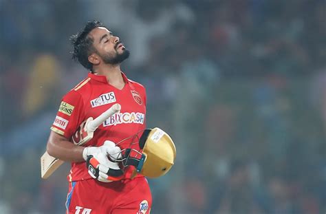 Ipl 2023 पहला शतक लगाकर भावुक हुए Prabsimran Singh इसका किया बार बार