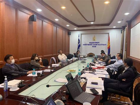 Vip76 Mn Хөдөлмөрийн тухай хуулийн шинэчилсэн найруулгын төслийг ажлын хэсэг үргэлжлүүлэн