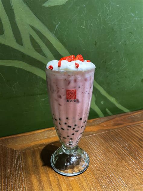 春水堂「草莓朵朵珍珠霜淇淋」浪漫席捲少女心！期間限定販售至年前，只有一處吃得到 Line購物