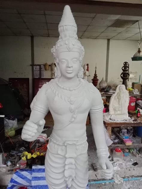 ประวัติ โรงเรียนอินทรอาชีวศึกษา ประวัติ โรงเรียนอินทรอาชีวศึกษา By หรั่ง อินทร อาชีวะ