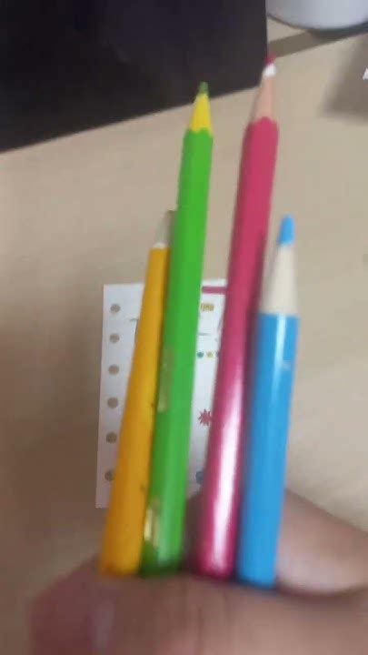 레트로 느낌의 다꾸 음악도 레트로 스티커는 제 소중한 친구가 줬습니다~ 신나는 노래도 다꾸하니 재밌네요 Youtube