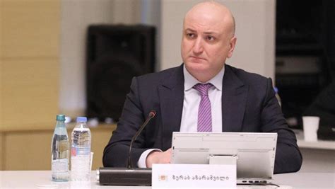 1 აგვისტოდან სახელმწიფო კლინიკებში მინიმალური ანაზღაურების სისტემა ამოქმედდება მინისტრი