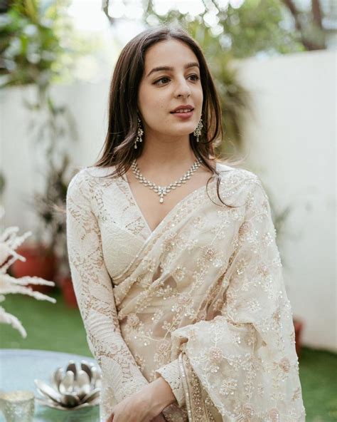 Pin By Shweta Godghate On Wedding Fancy Sarees Party Wear Simple