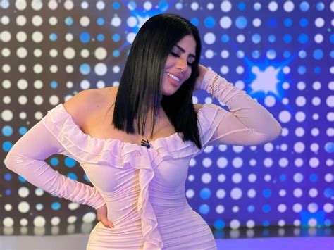 Detienen En Nuevo Le N A Giselle Sampayo Conductora De Tv Junto A Presunto Narcotraficante