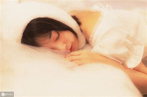 雙子座6月感情運勢，有意外的桃花運，但容易發生誤會和爭吵 每日頭條