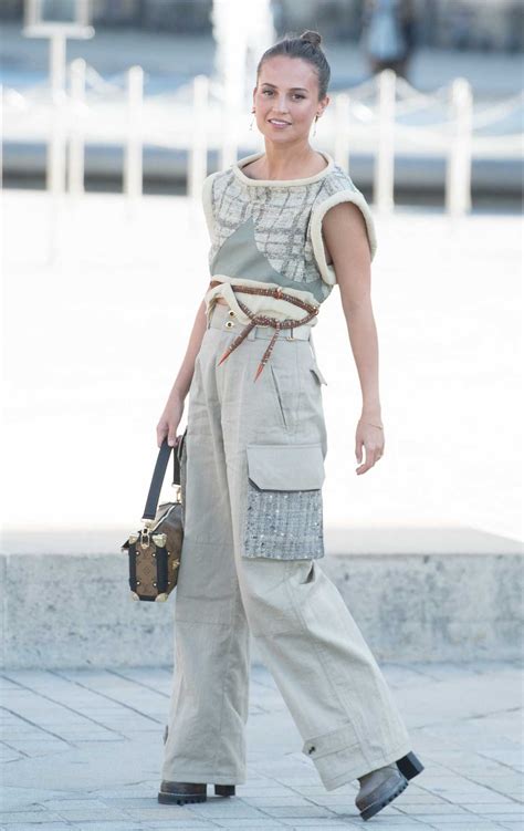 Alicia Vikander Lacelebs Co