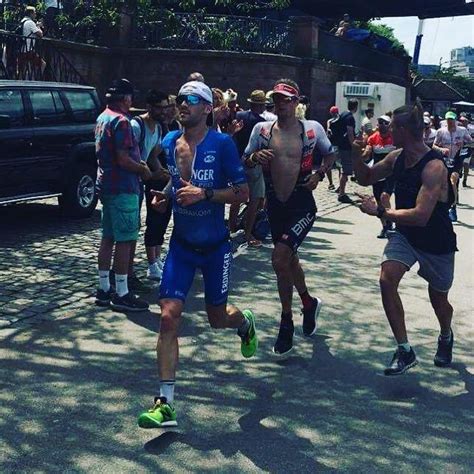 Can A Man Wear A Sports Bra The Roost