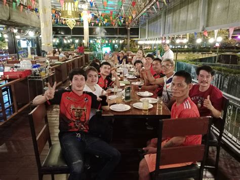 ร้านอาหารครัวพฤกษาคาราโอเกะ ร้านอาหารครัวพฤกษาคาราโอเกะ