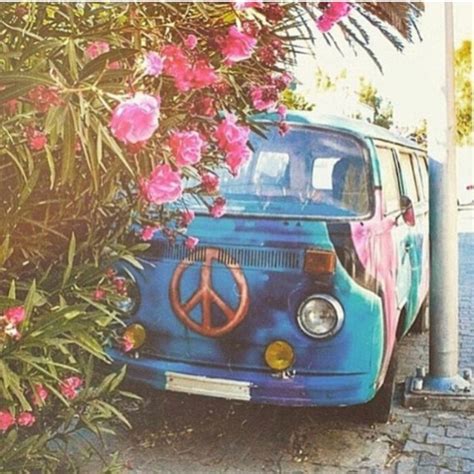 173 Best Hippie Caravan Images On Pinterest Vw Vans Hippie Car And