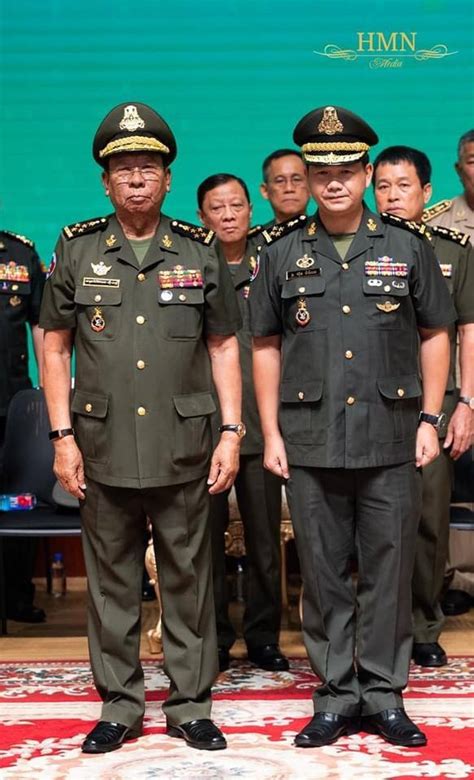 ឧកញ៉ា ហេង បូរិន និងលោកជំទាវ សូមគោរពជូនពរឯកឧត្តម ហ៊ុន ម៉ាណែត ដែលត្រូវបានបំពាក់ឋានន្តរស័ក្តិជា