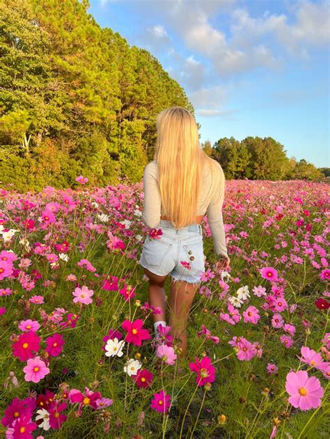 Insta Jillianavaa 🌸 Summer Instagram Pictures Summer Picture Poses Senior Photography Poses
