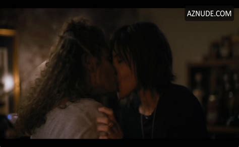 Katherine Moennig Mercedes Masohn Lesbian Underwear Scene In The L