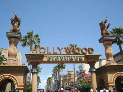 California Adventure Hollywood Backlot