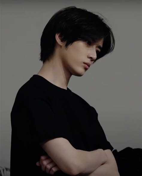 Crush Beomgyu Мемы лица Инди фильмы Певцы