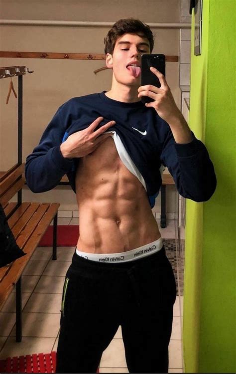 H Nh Nh Trai M I Che M T P Ng U V C Ng Cu N H T