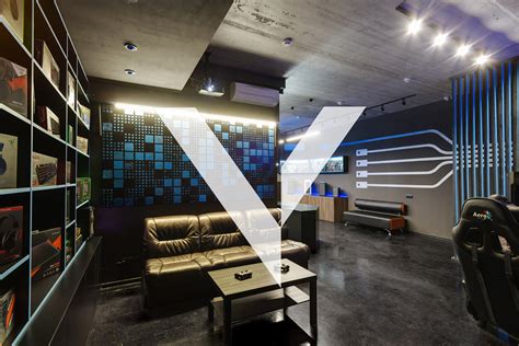 Oll Tv Тріумфальні серіали🎖 Зібрали серіали володарі «Золотого глобуса та «emmy які точно