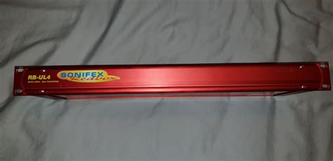 Redbox RB UL4 Sonifex Redbox RB UL4 Audiofanzine