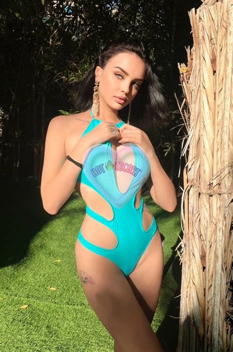 Bianca Hot Escort Agency