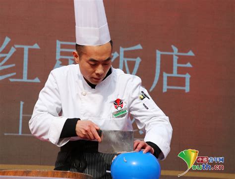 成都，来了就不想走的一千个理由 农家乐厨艺比拼 川菜大厨亮绝活新闻频道中国青年网