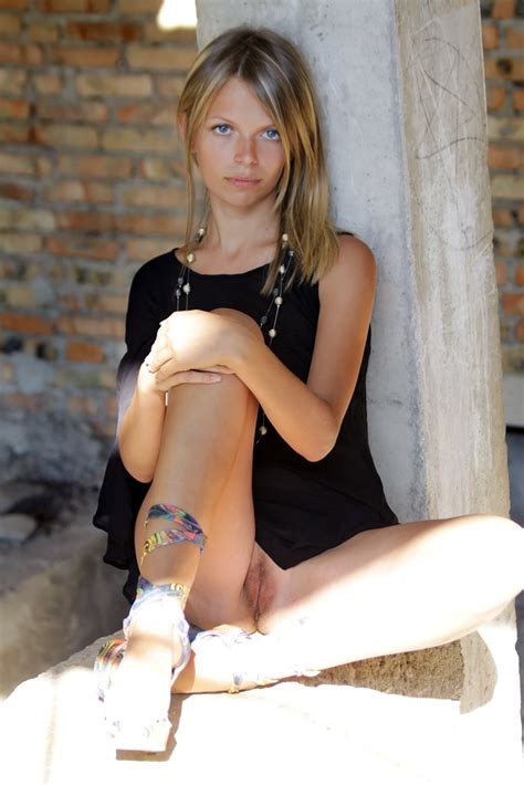 Tube Dupe Met Art Presenting Anuta