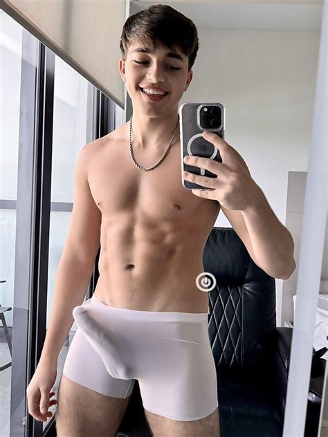 Brad Sherota Photo Boyfriendtv Com