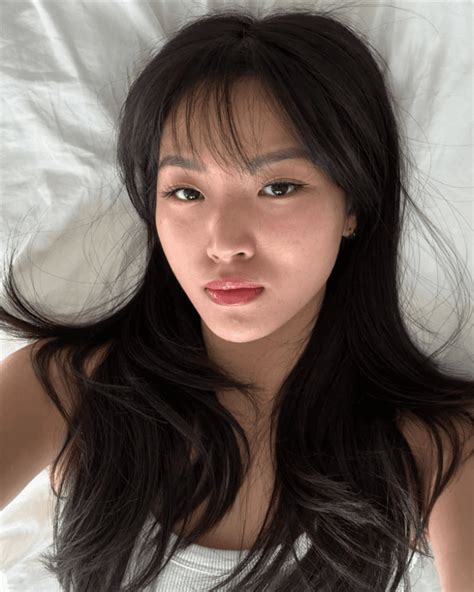 45 Wispy Bangs Styles For A Soft Look