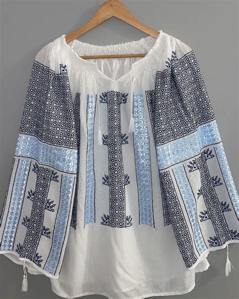 IE CU ALTITA MODEL BĂTRÂNELUL Ii autentice