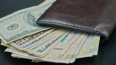 Зарплати працівників судів нараховуватимуть по новому — деталі Читайте на Ukr Net