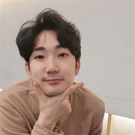 구민성 Mins Koo • Threads Say More