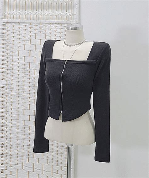 11할인겉기모🔥잘록허리힙한글램섹시유니크y2k파티룩연말룩클럽룩댄스복 태터 슬림핏 골지 니트 스퀘어넥 집업