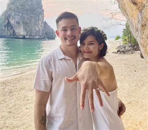 “เอมี่ กลิ่นประทุม” เปิดโมเมนต์โรแมนติก “เจเจ เจตต์” น้องชาย ขอ “แพร เอมเมอรี่” แต่งงาน