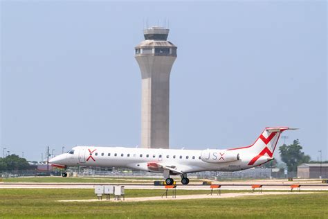 why jsx thinks it is the right fit for small community air service