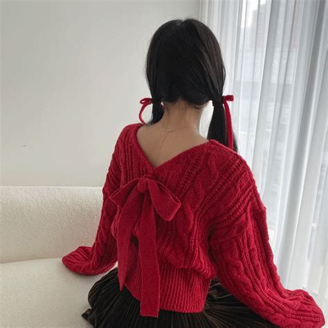 크리미스퀘어리본니트 4c 뒷리본니트 벌룬소매 꽈배기니트 크롭니트 숏니트 벌키 연말룩 크리스마스 에이블리