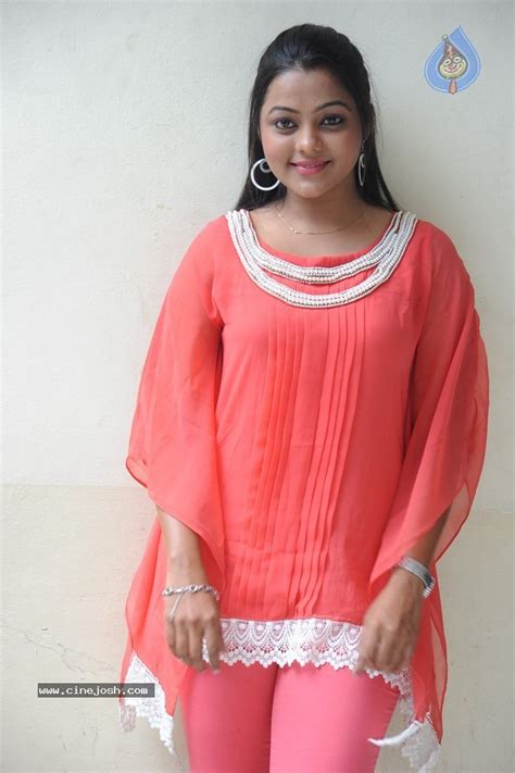 Kajal Yadav Stills Photo 7 Of 28