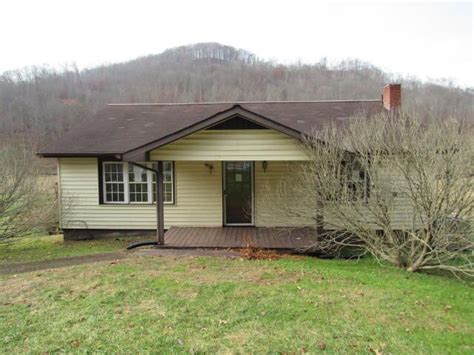 2082 State Highway 92 Pineville Ky 40977 See Est Value Schools And More