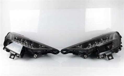 Audi Q8 Full Led Matrix Lampa Prawa Lewa 2018 12177758871