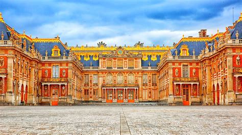 Baroque Palace Of Versailles Palace Of Versailles Architecture How
