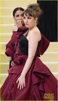 Lena Dunham Rushed To Hospital During The Met Gala Photo 3894348