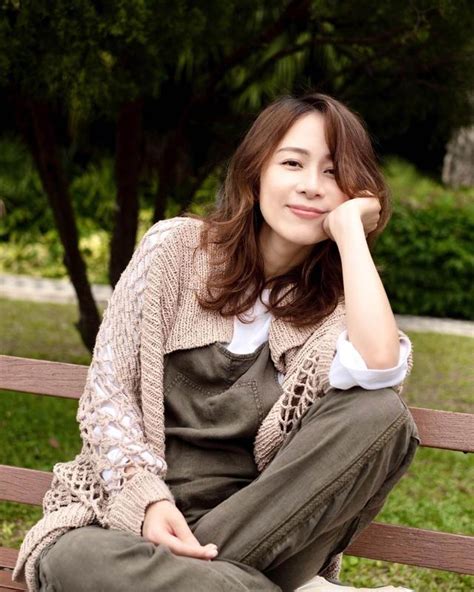 46岁香港知名女星宣布复出！主攻内地发展，嫁富商已成三孩之母