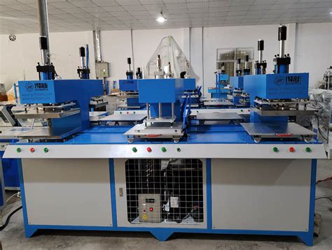 Automatic Fabrics Silicone Embossing Machine